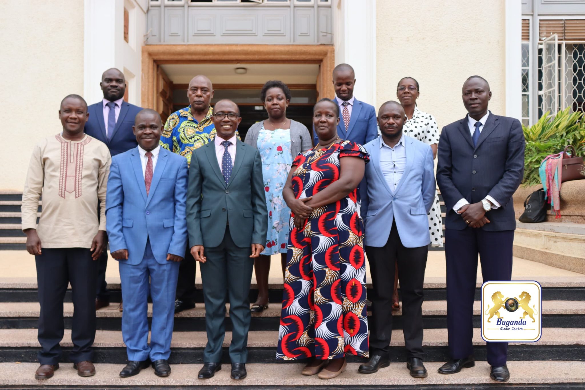 Buganda Ku Ntikko, buli alina okutuukiriza obuvunaanyizibwa bwe ...